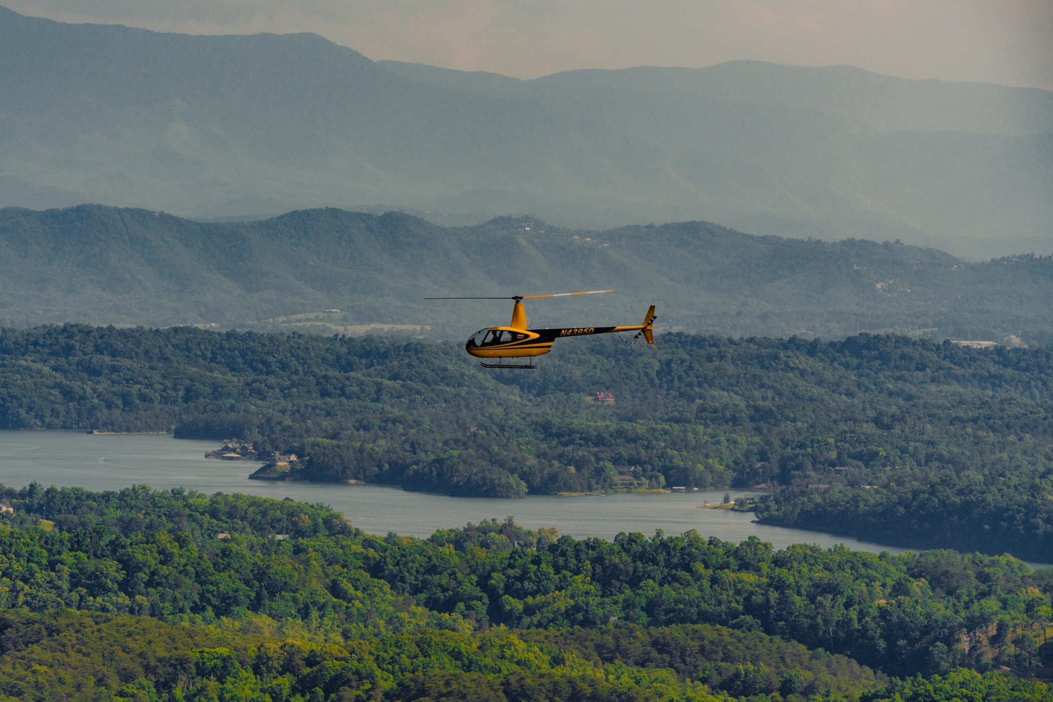 Happy Helicopter Tours | Helicopter Tour Rides of Greenville SC
